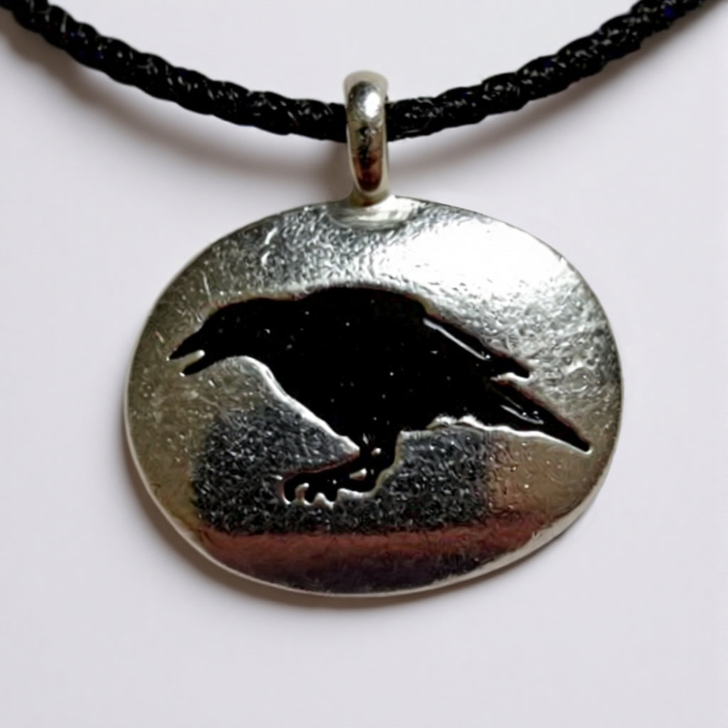 Raven Amulet – Arcane Arcadia